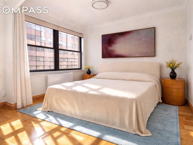 201 E 77th Street 11E
