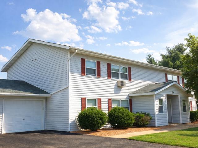1 Bed / 1 Bath Apartment in Tomah, WI