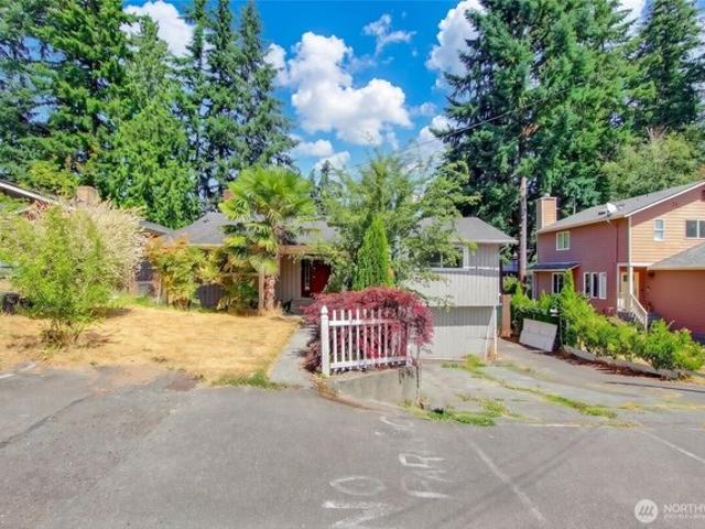 201 E Beech St, Everett, WA 98203