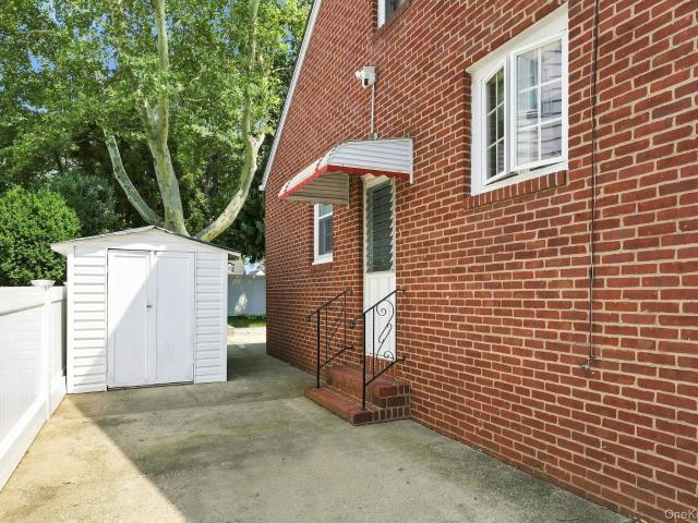 201 E Chester Street