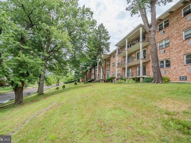 201 E Cuthbert Blvd Unit D50, Haddon Township, NJ 08108