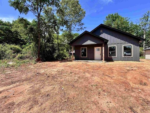 201 E Fleming St, Longview, TX 75604