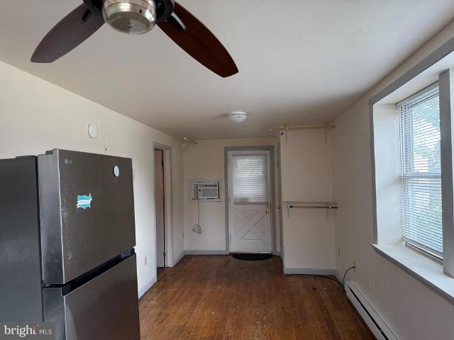 201 E Locust Street # 1