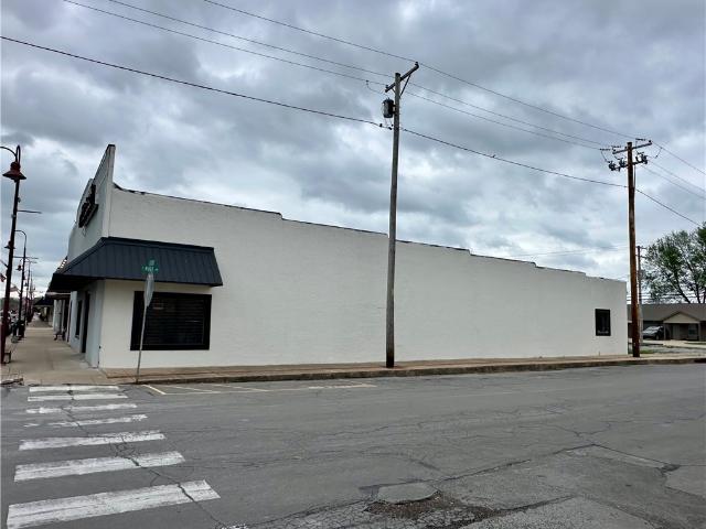 201 E Main Street