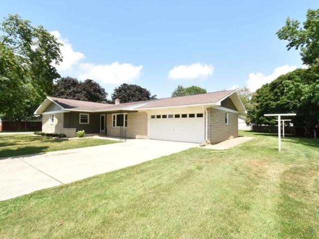 201 E Maple St, Fowler, IN 47944