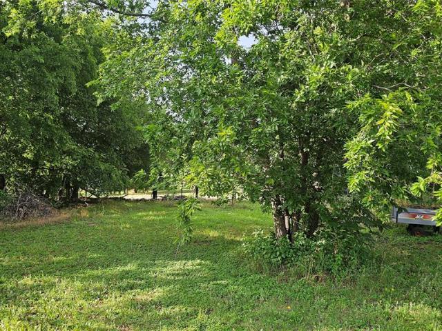 201 E Pecan Street