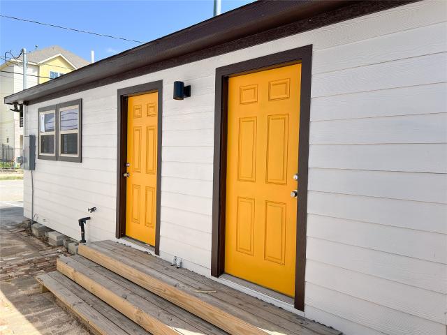201 Eastwood Unit S1 Street S1