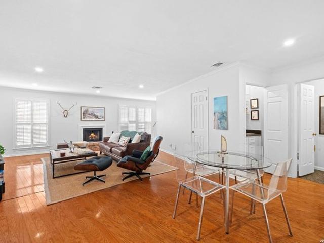 201 Ellwood St Apt 211, San Antonio, TX 78209