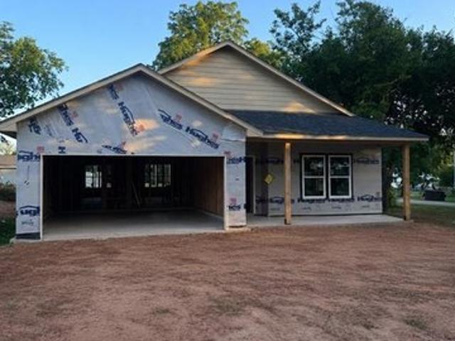 201 Flynn Ave, Carney, OK 74832