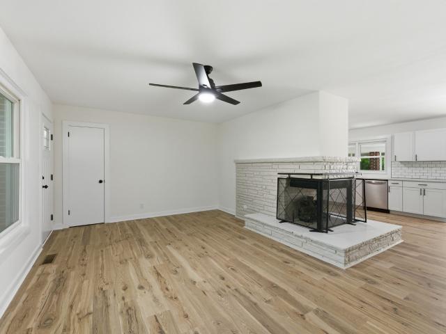 201 Fleming St