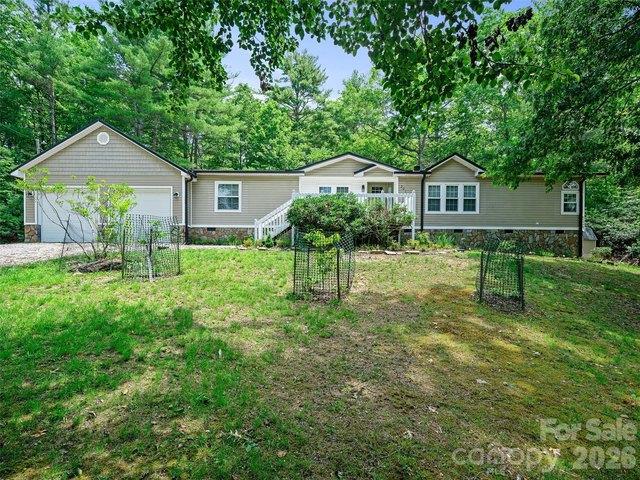 201 Franklin Village Rd, Spruce Pine, NC 28777