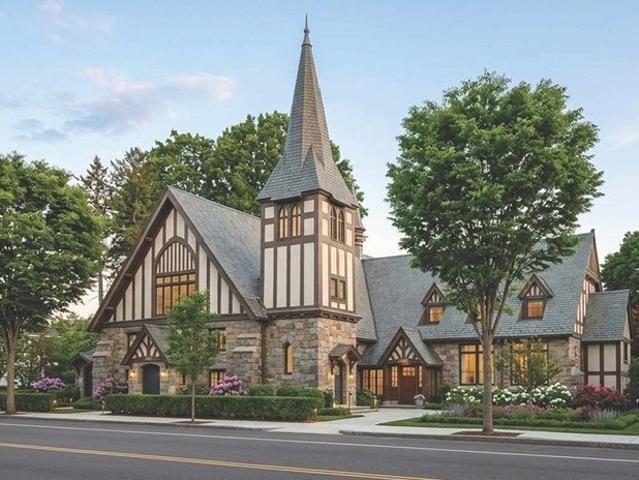 201 Freeman St Apt A7, Brookline, MA 02446