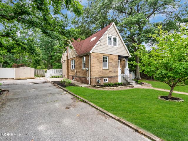 201 Knox Avenue