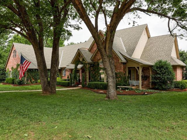 201 Hollowdale Circle