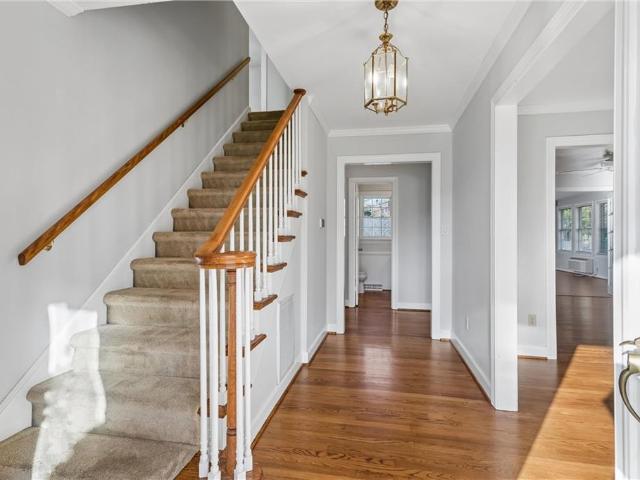 201 Harwood DR