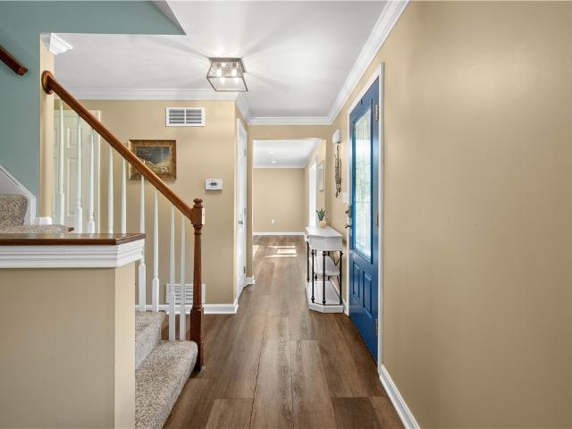 201 Hemlock Dr