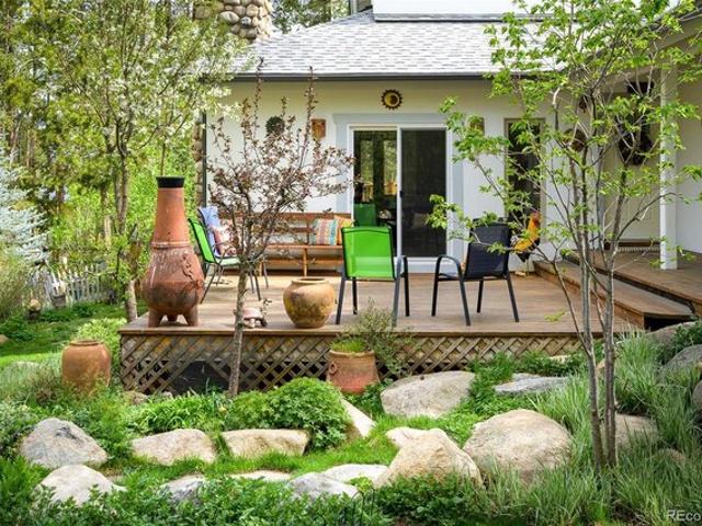 201 Hughes Ave, Fraser, CO 80442