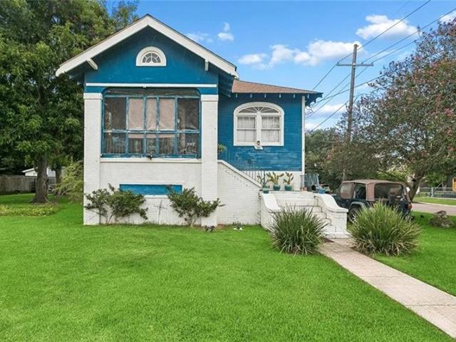 201 Hyacinth St, Metairie, LA 70005