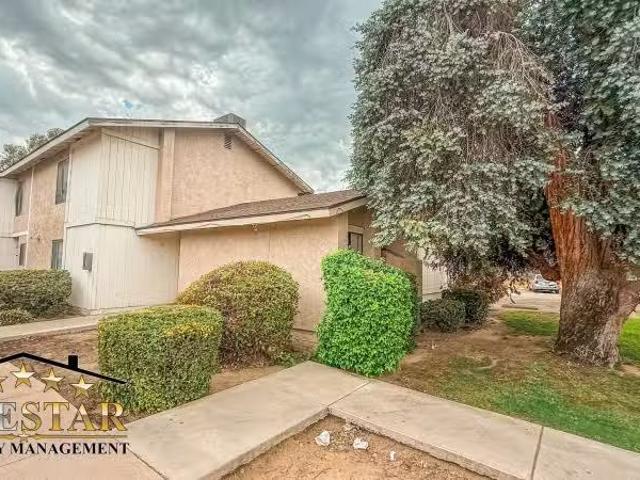 201 Jardin Ct 201 Jardin Ct, Bakersfield, CA 93301