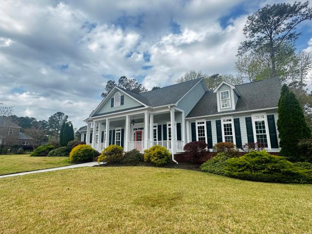 201 Oak Hammock Court