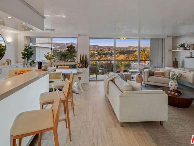 201 Ocean Ave #910B, Santa Monica, CA 90402