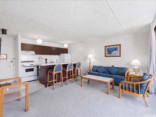201 ʻŌhua Ave, Unit 711T2, Honolulu, HI 96815 | MLS #202608