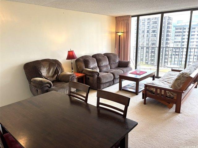 201 Ohua Ave Unit 1213II, Honolulu, HI 96815