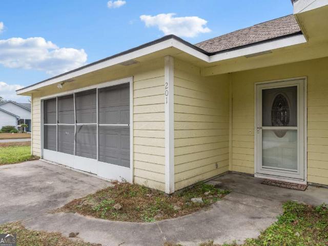 201 Lake Wisteria Drive