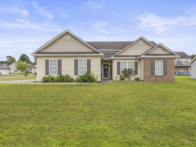 201 Legacy Ln, Calhoun, GA 30701