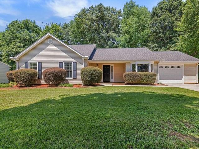 201 Lynchester Rd, Greenville, SC 29615