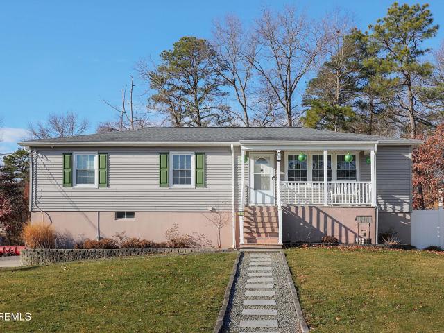 201 Morningside St, Toms River, NJ 08757 | MLS #22602