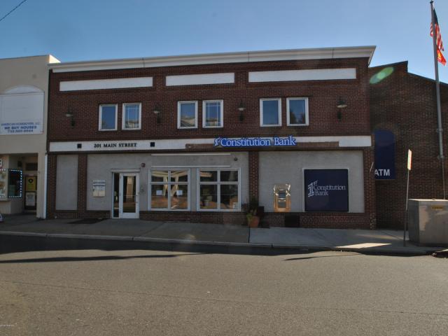201 Main Street