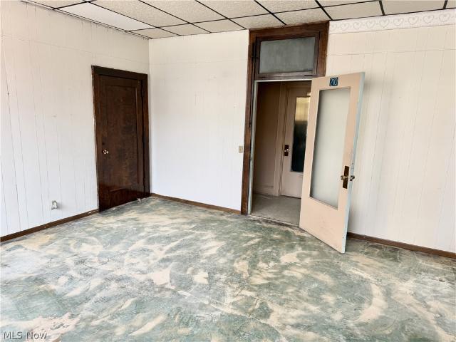 201 Market Avenue S 210
