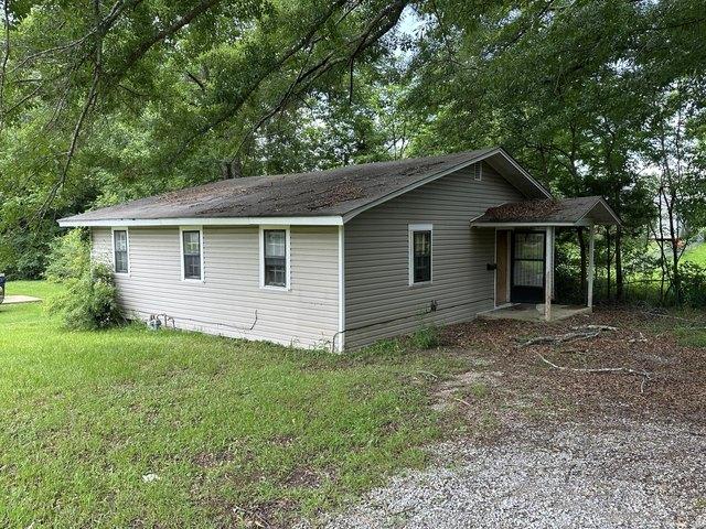 201 Massey St, Booneville, MS 38829