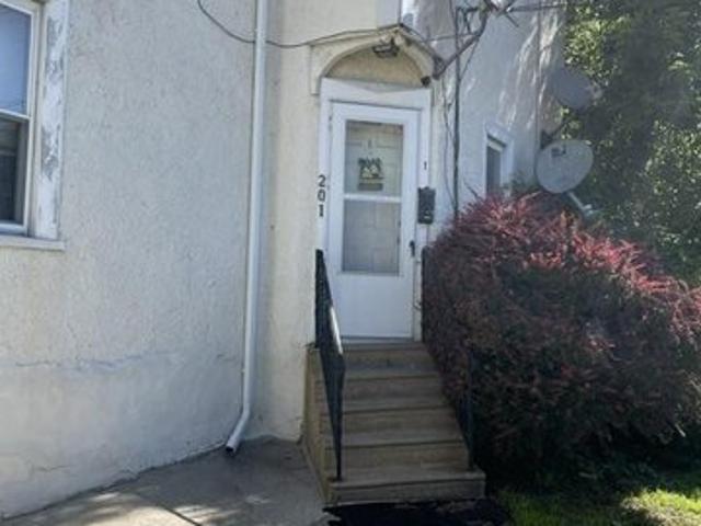 201 McKinley Ave, Lansdowne, PA 19050