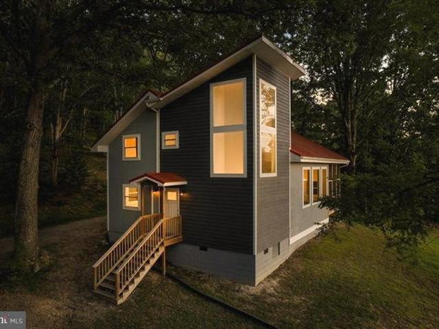 201 Meadow Ln, Lost River, WV 26810