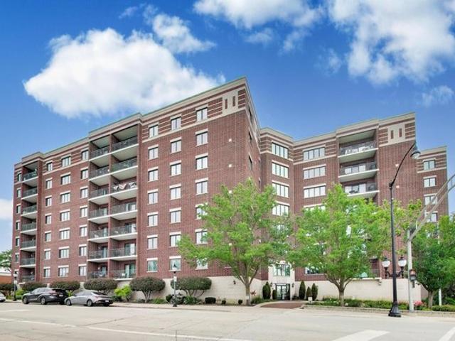 201 N Vail Ave Apt 409, Arlington Heights, IL 60004