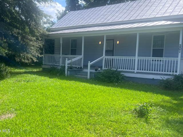 201 N White Street