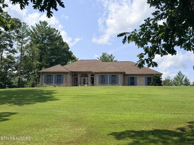201 N Baker St, Oneida, TN 37841