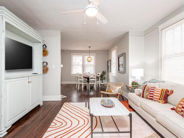 201 N Beechwood
