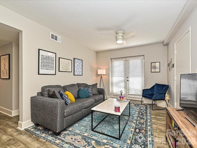 201 N Dotger Ave, Unit C9, Charlotte, NC 28207 | MLS #4360 | Compass