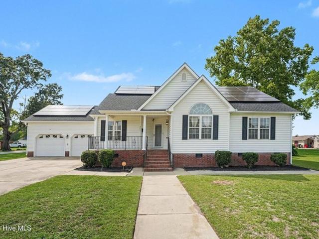 201 N Herring St, Pine Level, NC 27568