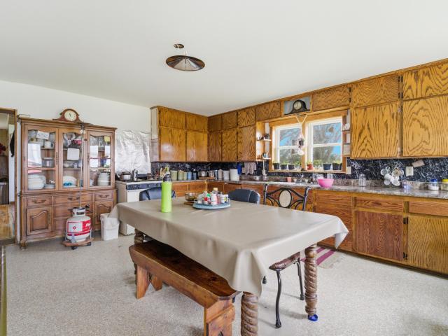 201 N Irish Rd