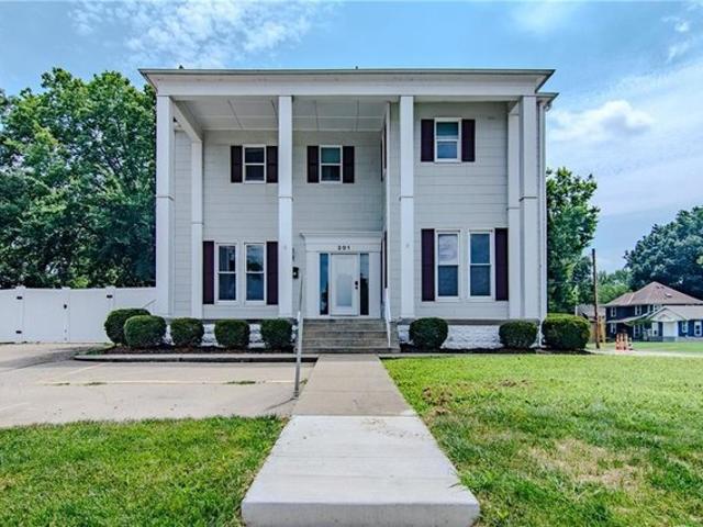 201 N Maguire St, Warrensburg, MO 64093