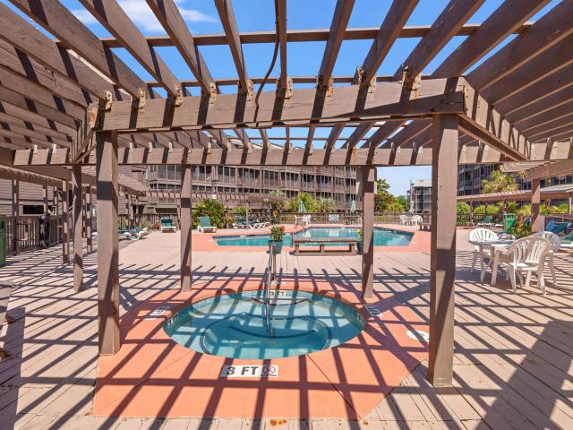 201 North Ocean Blvd. 138