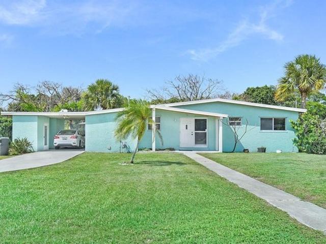 201 NE Prima Vista Blvd, Port Saint Lucie, FL 34983