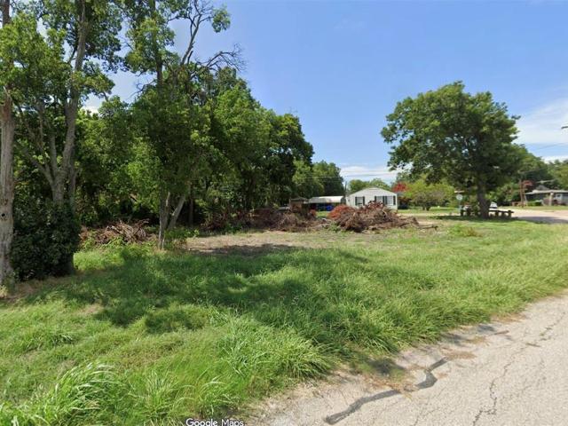 201 Neathery Street