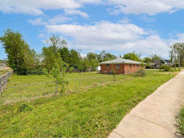 201 NW G Street