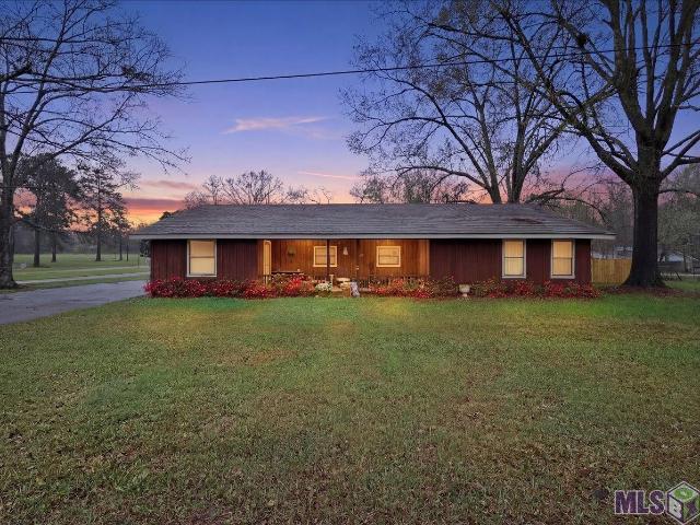 201 S 3rd St, Greensburg, LA 70441 | MLS #BR2026004 | Compass