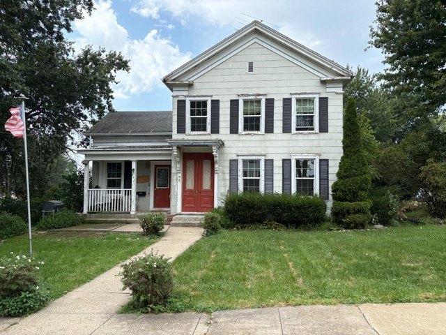 201 S Barber Ave, Polo, IL 61064